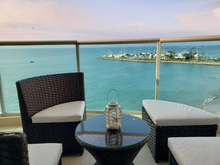 Lujoso Depa Frente Al Mar - La Libertad