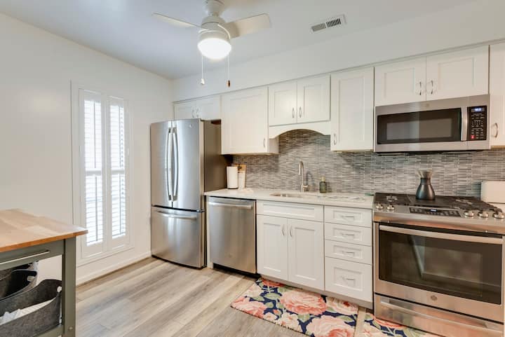 Blue Door Retreat - Richmond, VA