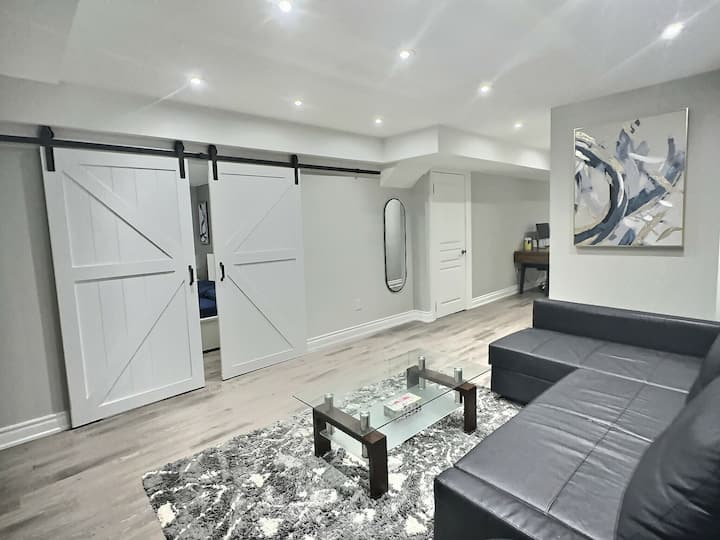 Modern 1-bedroom Suite - Vaughan