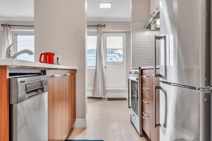 Beautiful Appartement In The Heart Of Downtown Mtl - Montréal, QC