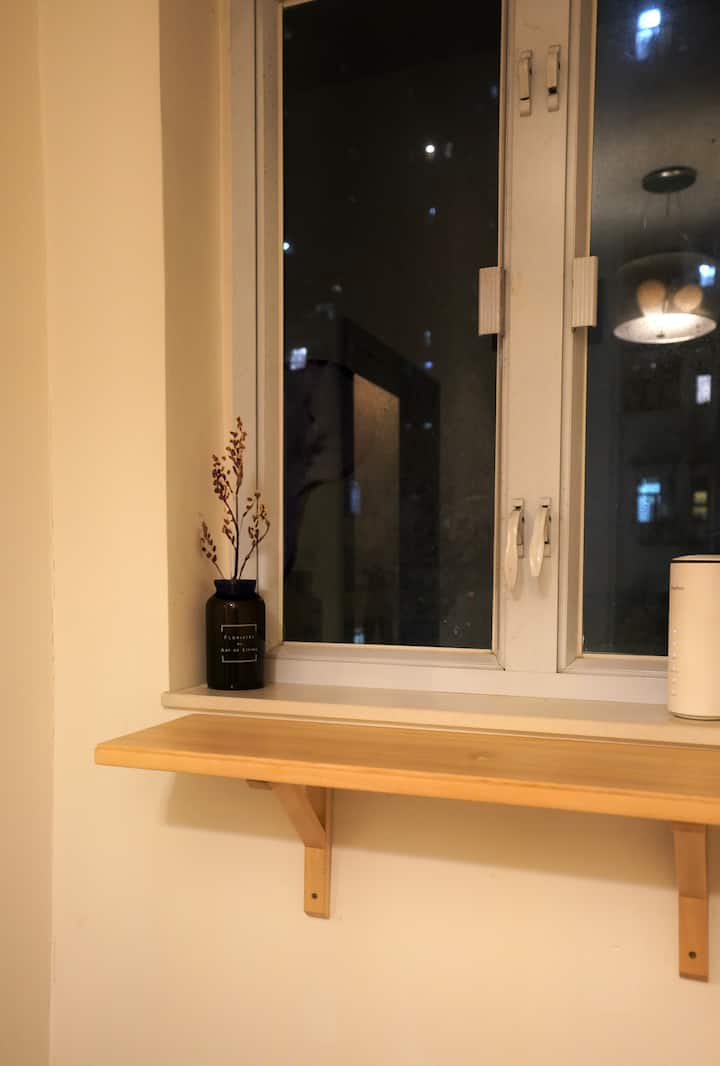 Sai Ying Pun Commune - Single Deluxe Suite - Sheung Wan