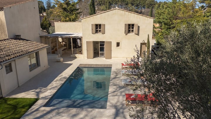 Villa 8 P. Entièrement Rénovée - Saint-Rémy-de-Provence