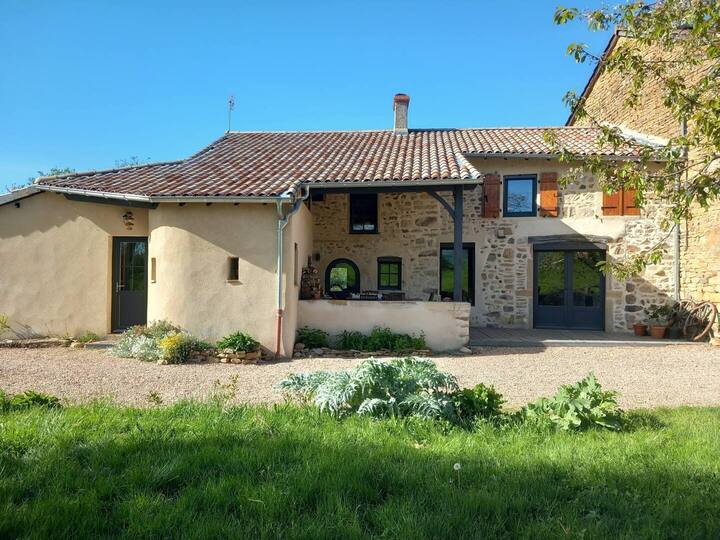 Maison 2 Chambres à La Campagne - Cluny