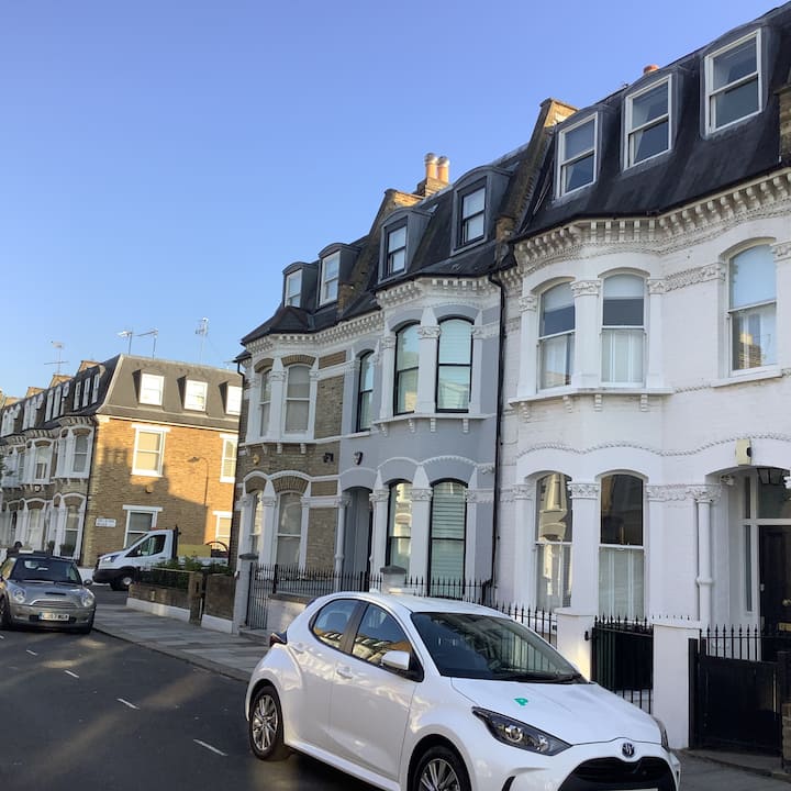 La Maison Blanche - London
