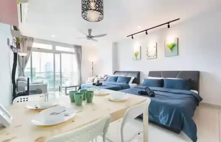 Ksl D'esp | Mall |24 Hr Support |Bathtub + Netflix - Johor Bahru