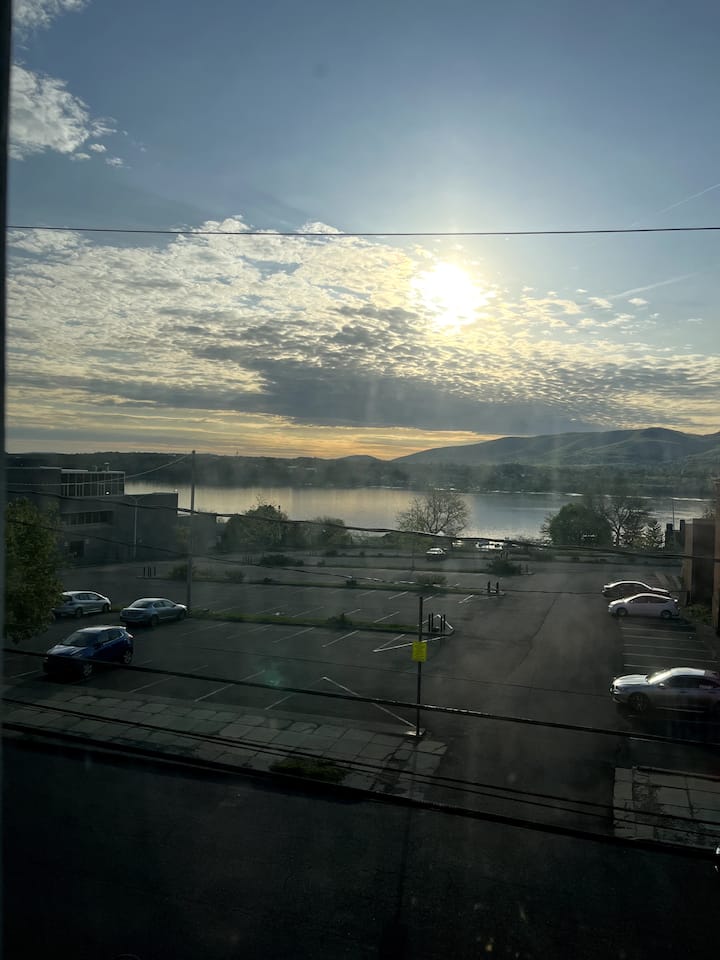 Breathtaking/walk To Waterfront! - Newburgh, NY