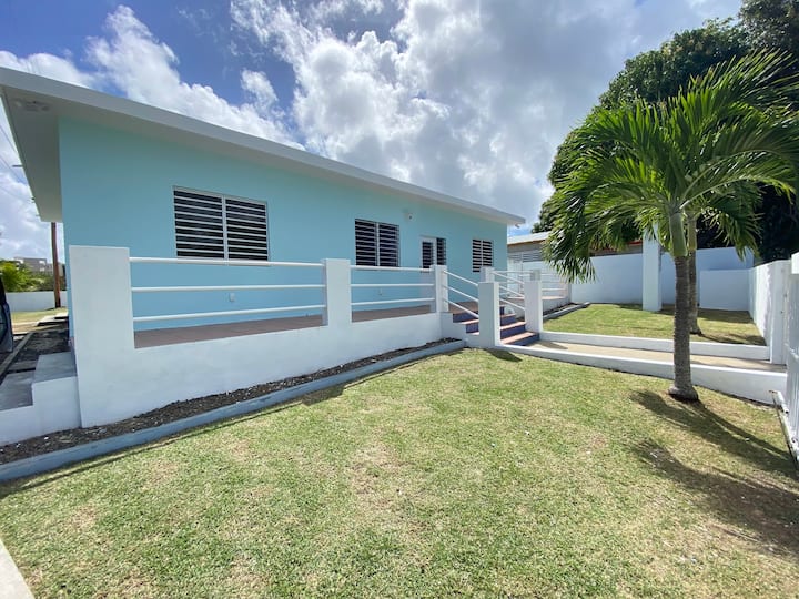 Casa Arcilla Blanca
4 Bed Beach House - Vieques