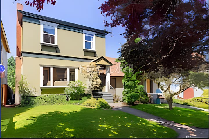 7 Bdrm Top Queen Anne House,2min To Queen Anne Ave - Seattle, WA