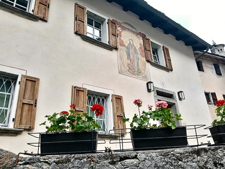 Casa Adamossi Lombardini.
Dove Il Tempo Si Ferma! - Madesimo