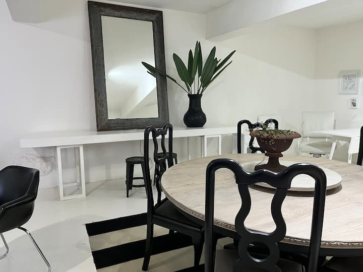 Serene Designer Garden Studio - Pretoria