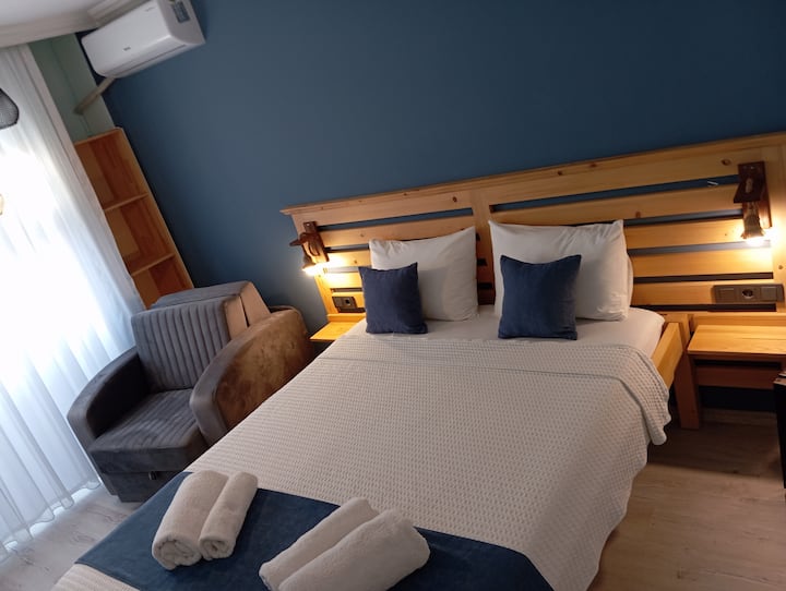 Odalarımız Iki Ve üç  Kişiliktir. Oda Kahvaltı - Gökçeada