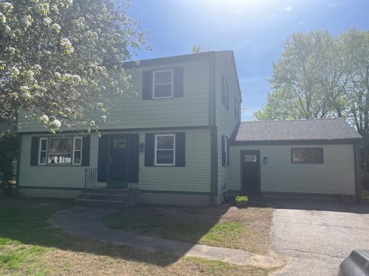 Home Away From Home! - Narragansett, RI
