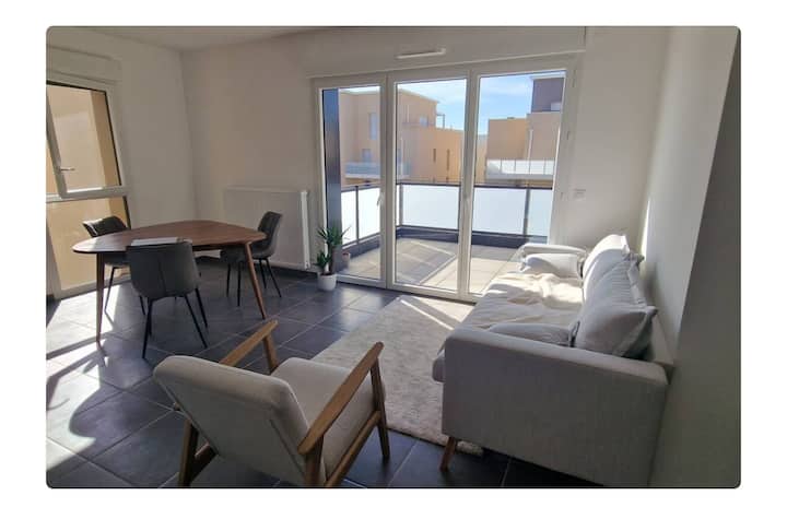 A3. Premium Flat With Wonderful View - Ferney-Voltaire