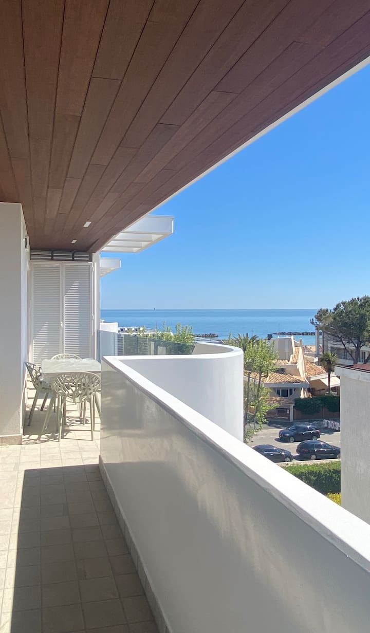 Appartamento Luxury Beach Front - Francavilla al Mare