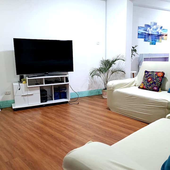 Casa Kuyay
Refugio Tranquilo Y Completo - Ayacucho