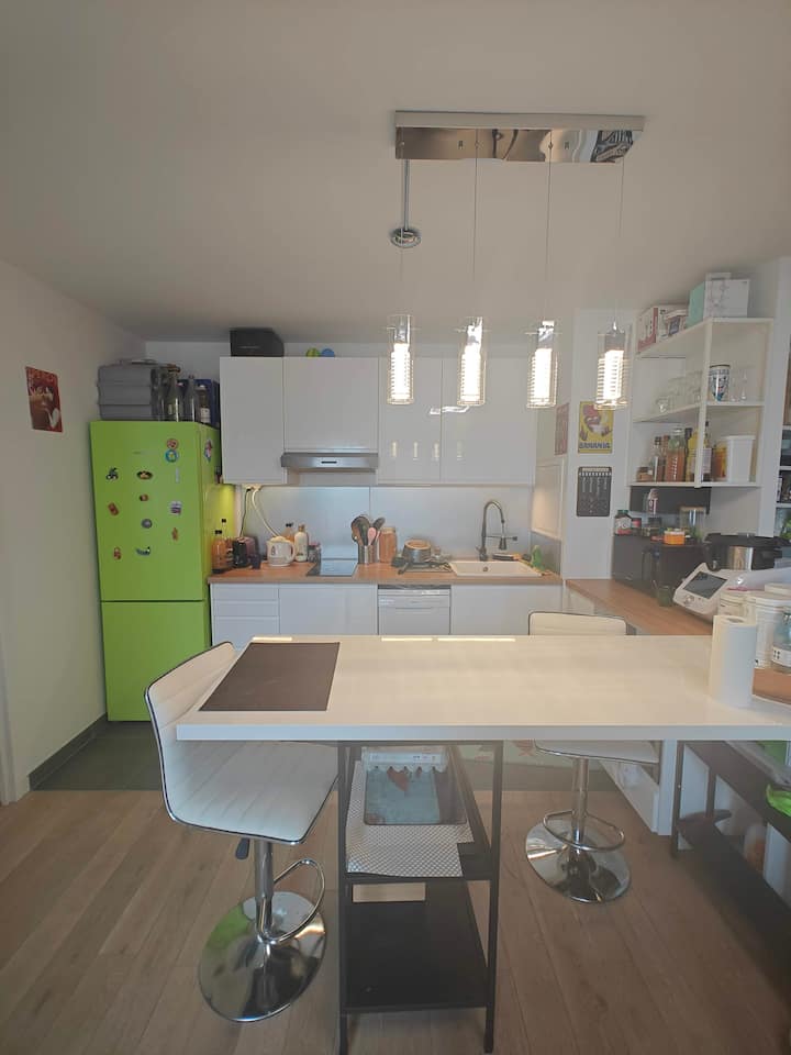 Chambre Privée Dans Immeuble Neuf à 5 Min De Paris - Clichy