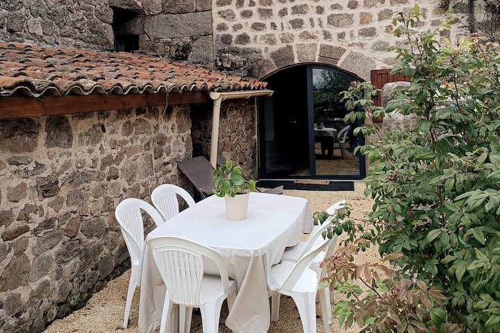 La Grange Du Champ: Gite Cocooning En Haute Loire - Haute-Loire