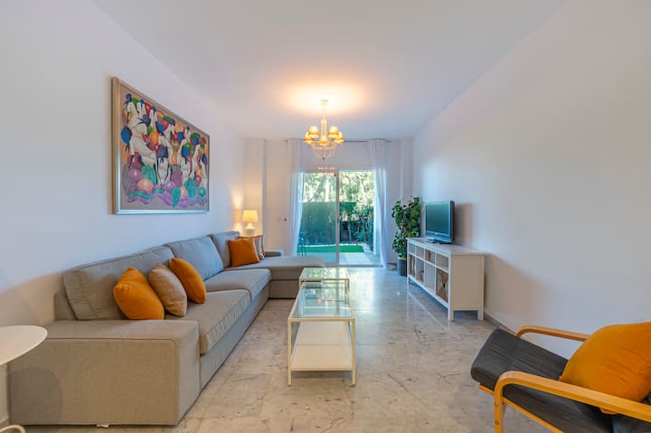 Bright Flat With Swimming Pool And Close To Sea - Marbella
