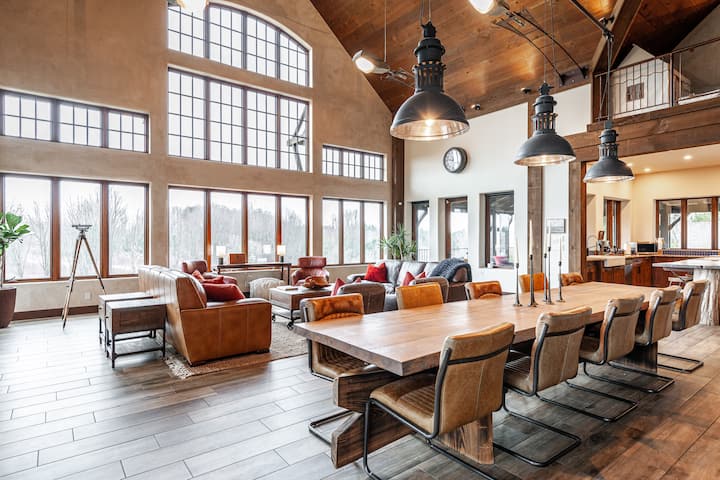 The Elmwood Wellness Estate - Hamilton
