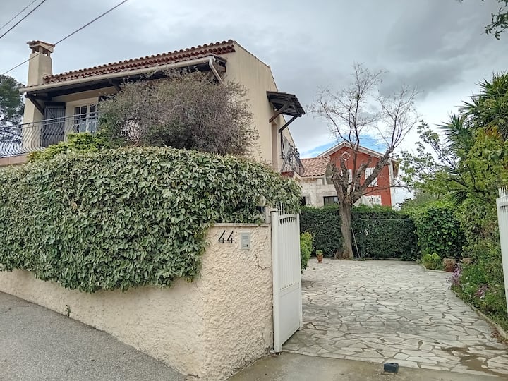 Maison Familiale Au Coeur De Bandol - Bandol