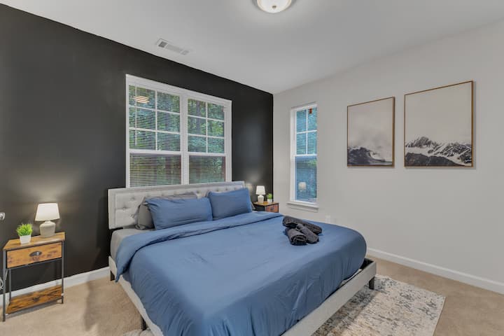 Upscale King 2br Suite—mins To Downtown Raleigh! - Cary, NC