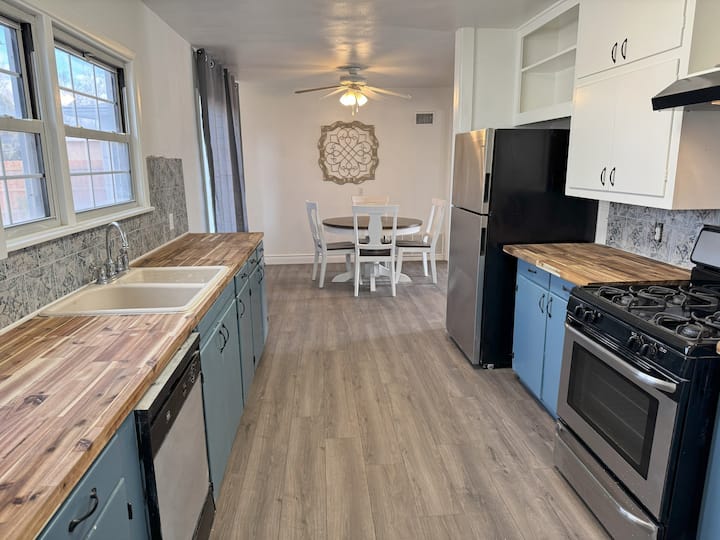 Central Lbk Spot | Master Ensuite | 4/2 - 拉巴克