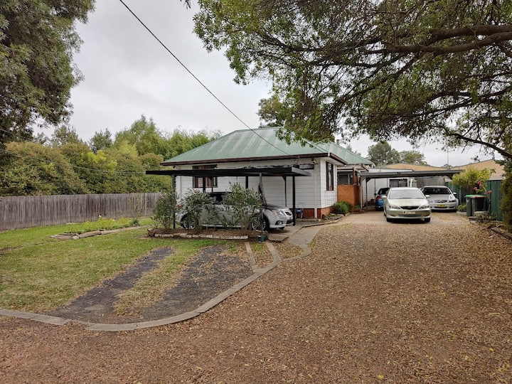 Armidale Charming Retreat House - 阿米代爾
