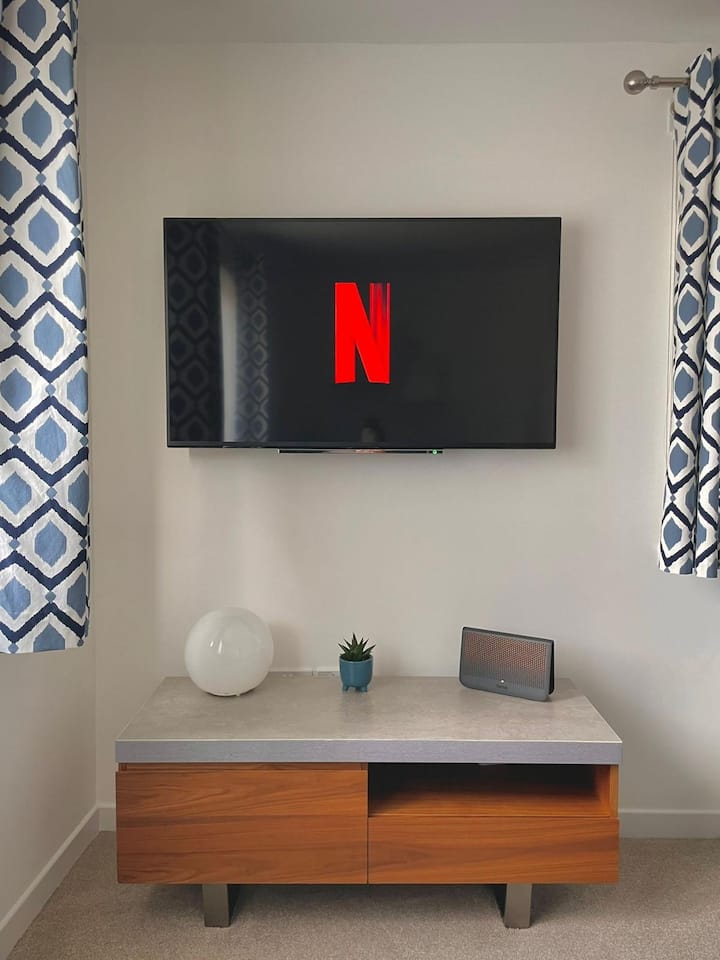 Modern 2-bed Apartment, Montrose With Free Parking - Scotland