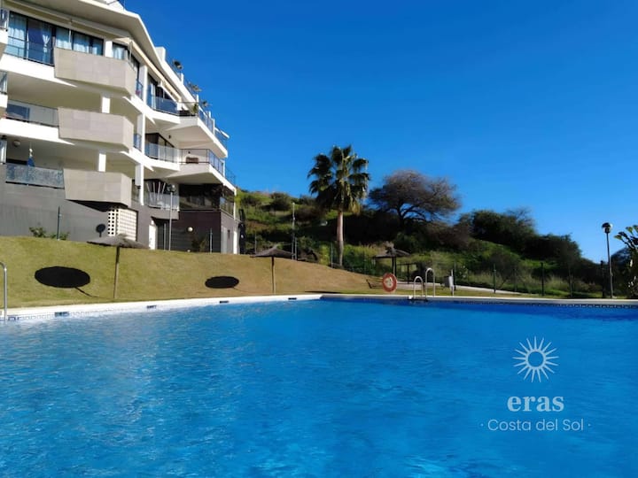 111 Amplia Terraza Con Vistas Al Mar - Calahonda