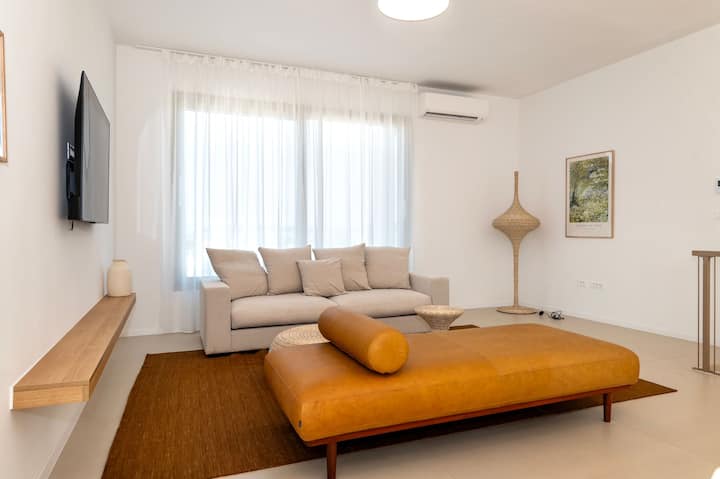 Bronzees Iii Celeste Villa W/pool - Brodarica