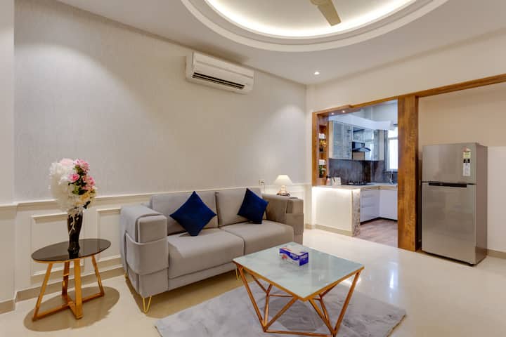 Superior 1bhk Apartment- Balcony - Gurugram