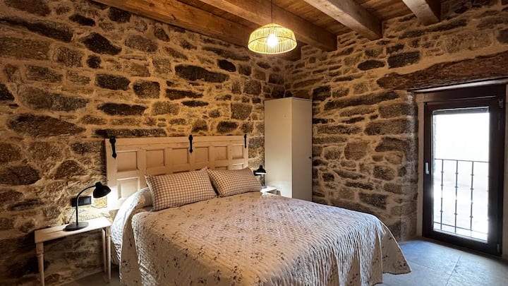Casas Rurales Los Geijos Izq - Mombuey