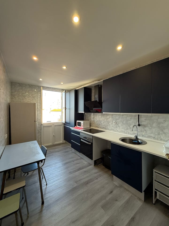 Amplio Piso Para 17 En Pleno Centro De Madrid - Madrid