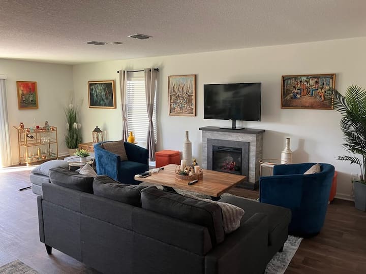 Cozy Stay In A New House - Palm Coast, FL