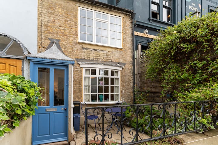 Central Cosy Cottage In North Laine Sleeps 4 - 布萊頓