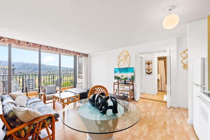 The Ehu Apartment Of Waikiki - Honolulu, HI