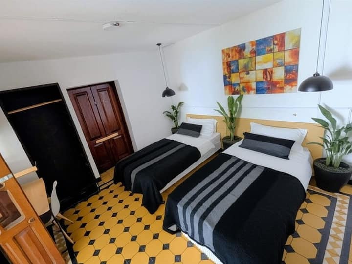 Habitación Céntrica 2pax Con Gym, Roof Y Cowork - Guadalajara