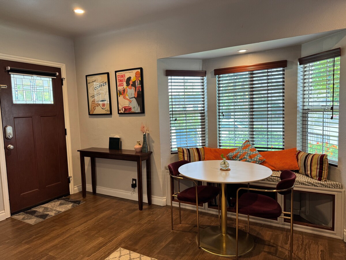 The NoHo House - Parking, Pet Friendly, Private - Airbnb