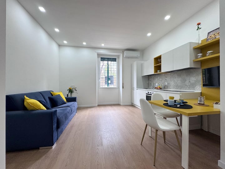 Casetta Col Sole: Relax,luce,posizione Strategica - Rome