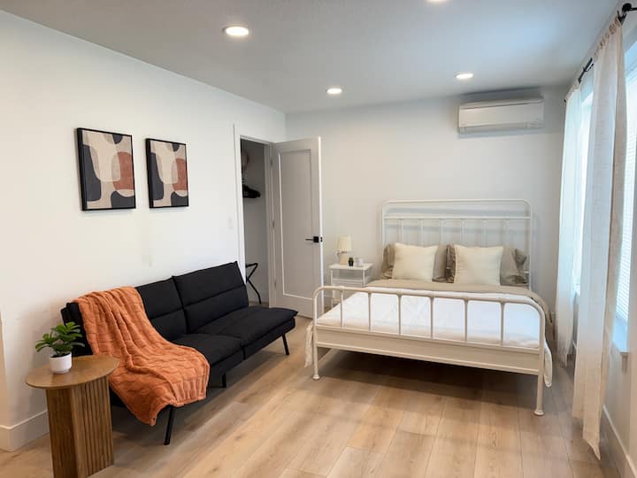 The Willow Stay - Vancouver
