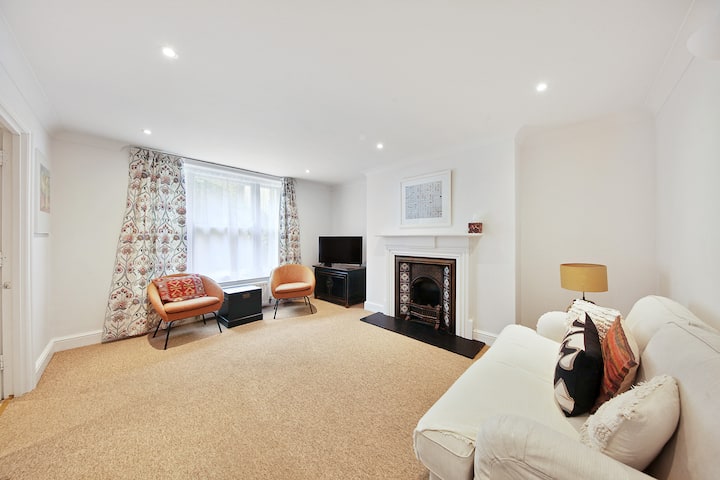 Charming Flat In Kilburn | Pass The Keys - London Paddington Station