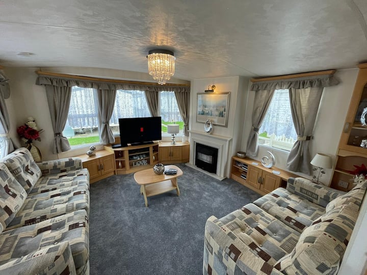 The Sapphire - Walsh's Holiday Park - Skegness