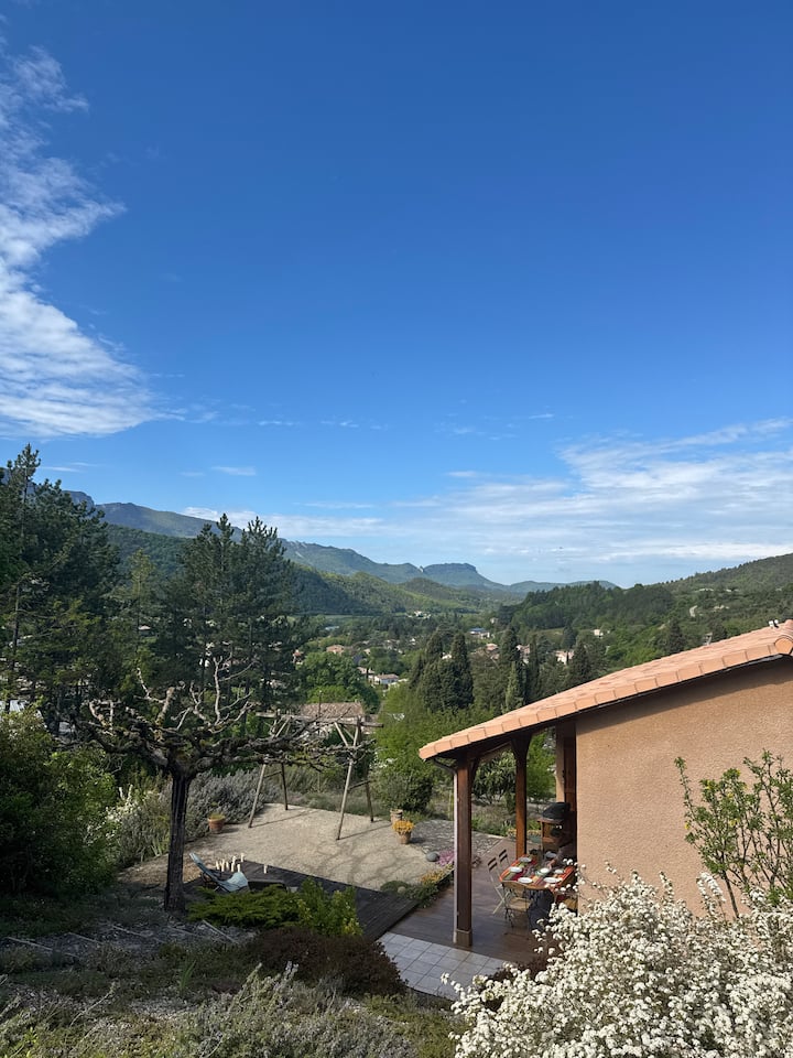 Maison Avec Piscine Privée En Vallée De La Drôme - Saillans