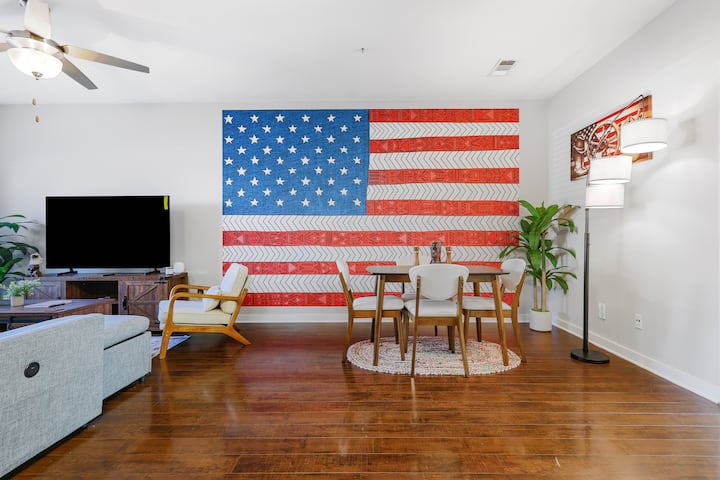 Liberty Loft | Modern 1br | Free Gated Parking - Nashville