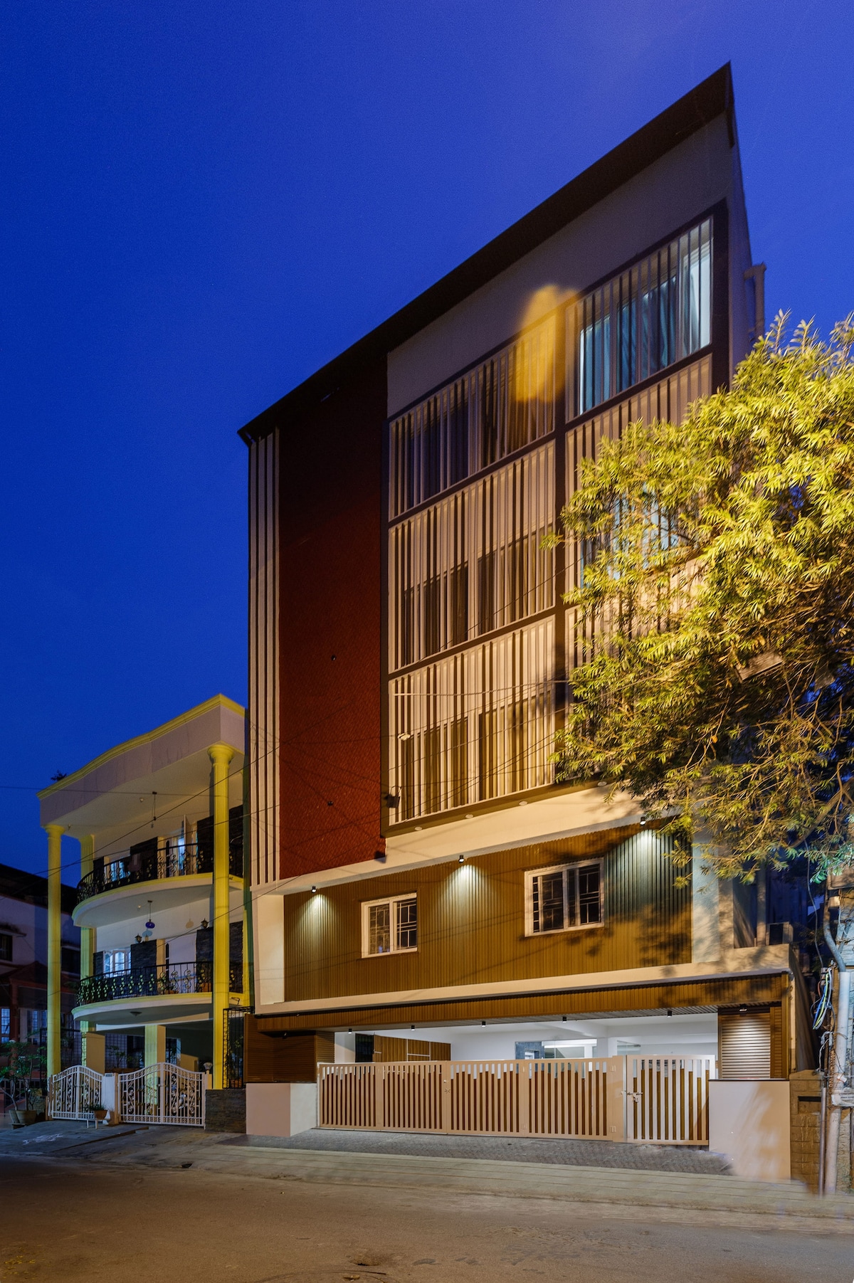 AC Cozy Room in Indiranagar - Prime Location - Apartments for Rent in ...