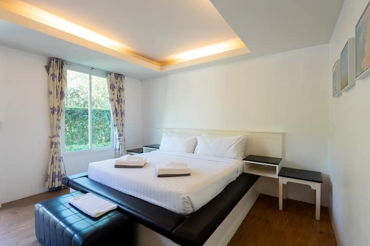 Hua Hin Budget Stay – 100m Walk To Beach(01) - Hua Hin