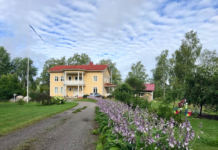 The Luxurious Kummeli Manor - Lammi
