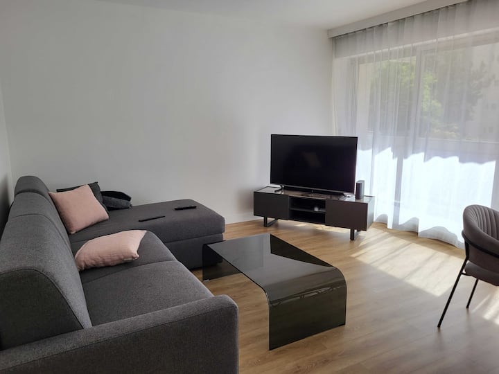 Cozy 1br • Near Eiffel & Metro - Parigi