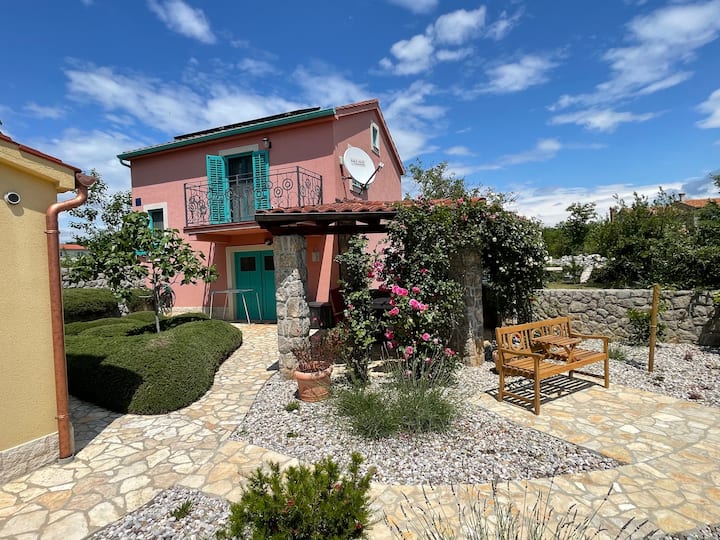 Krk Houses – Pink House, Krk - Punat