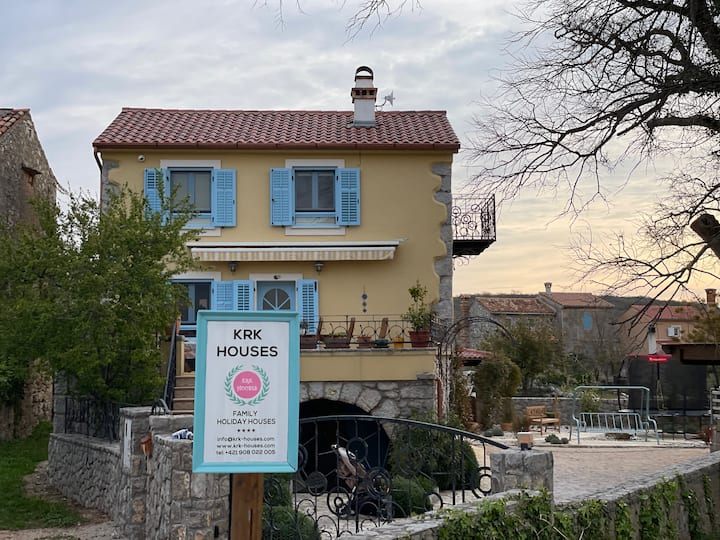 Krk Houses –Studio Apartment,krk - Krk